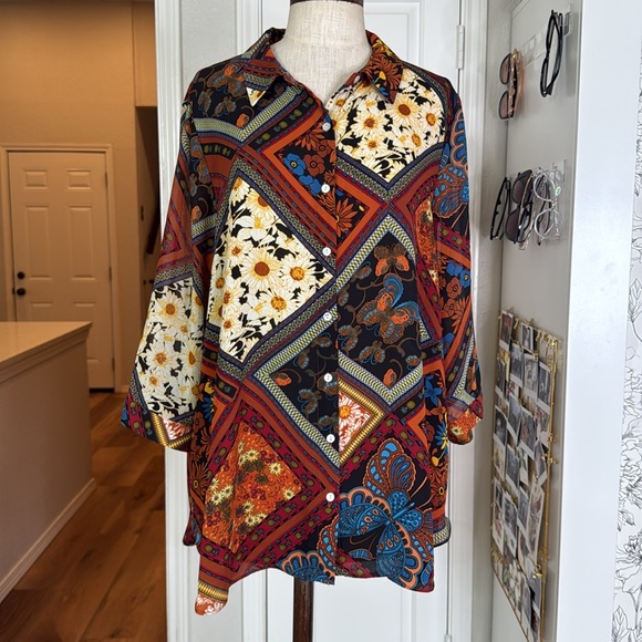 Rose & Olive | Tops | Rose Olive Multicolor Butterfly Print Button Down ...